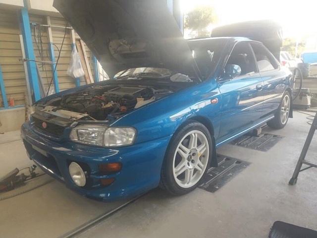 GC8型インプレッサWRX 全塗装を続けて行った時期も | スペシャルショップ | AUTOCAR JAPAN